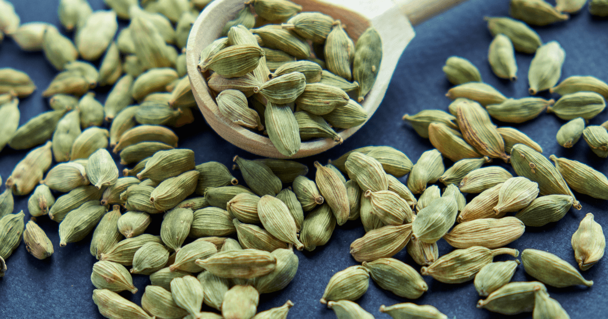 15 Recognized Health Advantages of Cardamom Guide | The Seasoning Road